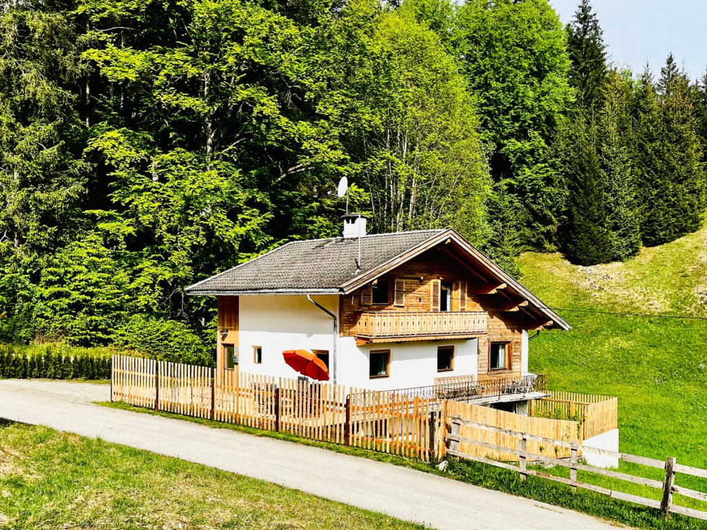 Waldhäusl in Brandenberg | Ferienhaus für 2 - 6 Personen mieten